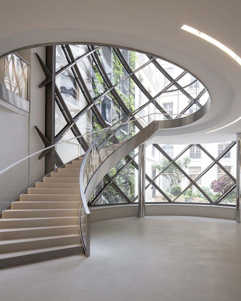 Le Visionnaire, le siège L'Oréal au design impressionnant